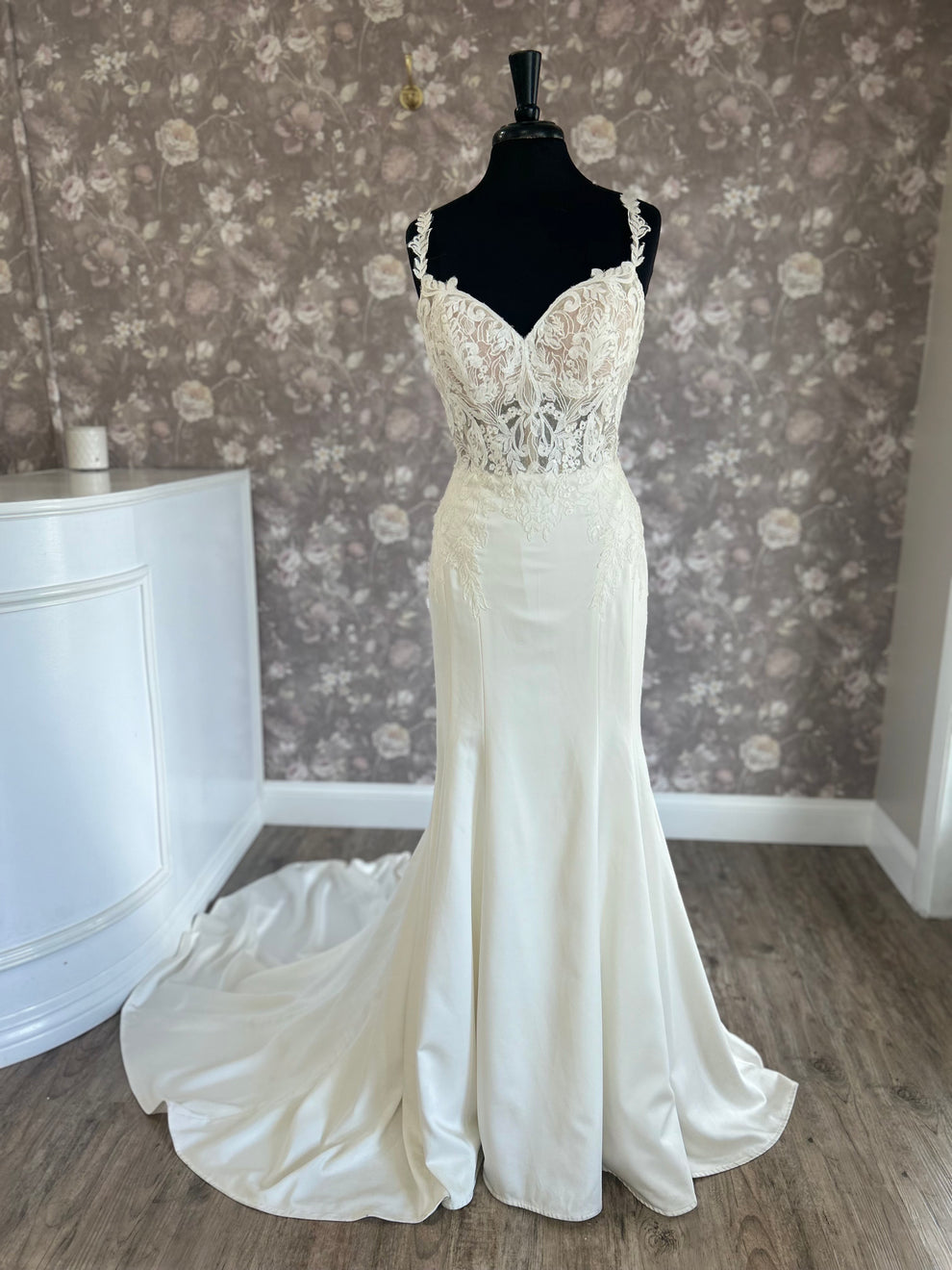 Maggie Sottero Joyce 23RC125A01 Wedding Gown – Instantly Yours